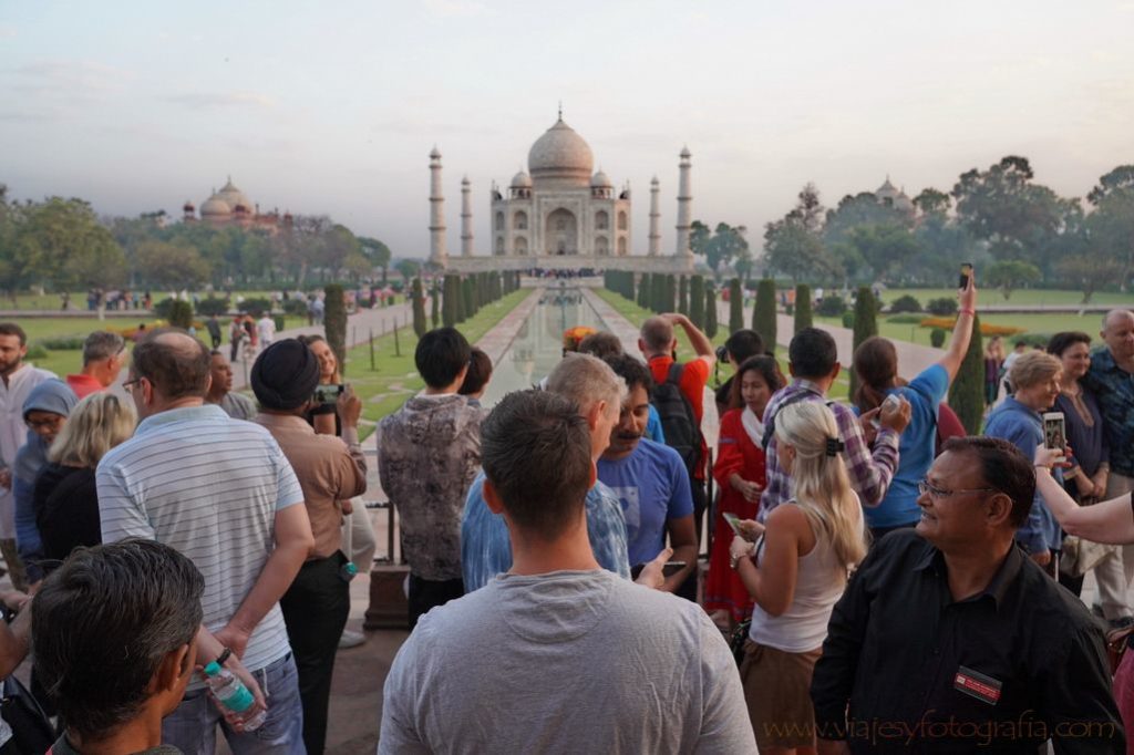 El Taj Mahal: como visitarlo y fotografiarlo sin morir en el intento